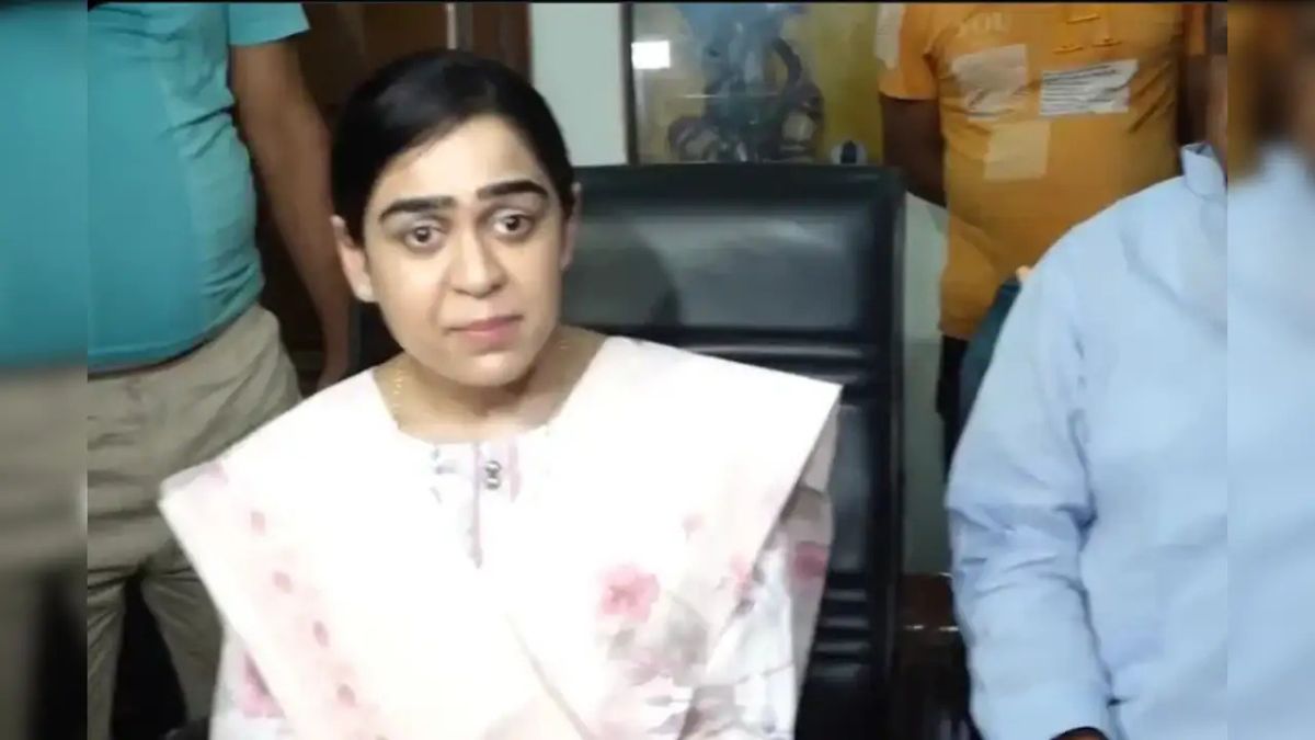 WATCH | 'Why was my life ruined?': Aishwarya Rai slams Tej Pratap amid RJD fallout- The Week